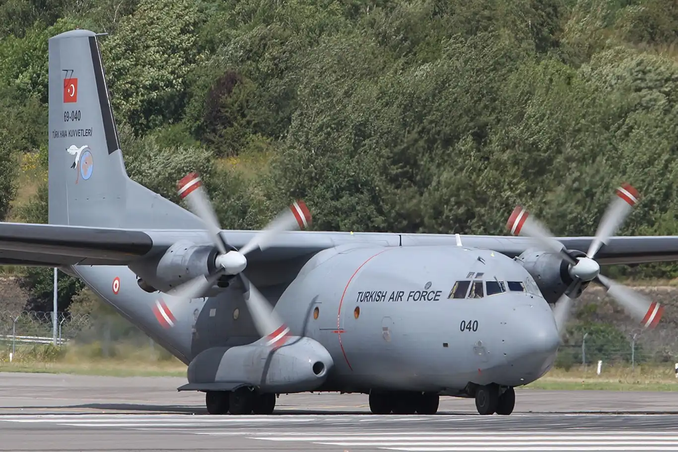 Turkish C-160 aircraft makes emergency landing after in-flight ...