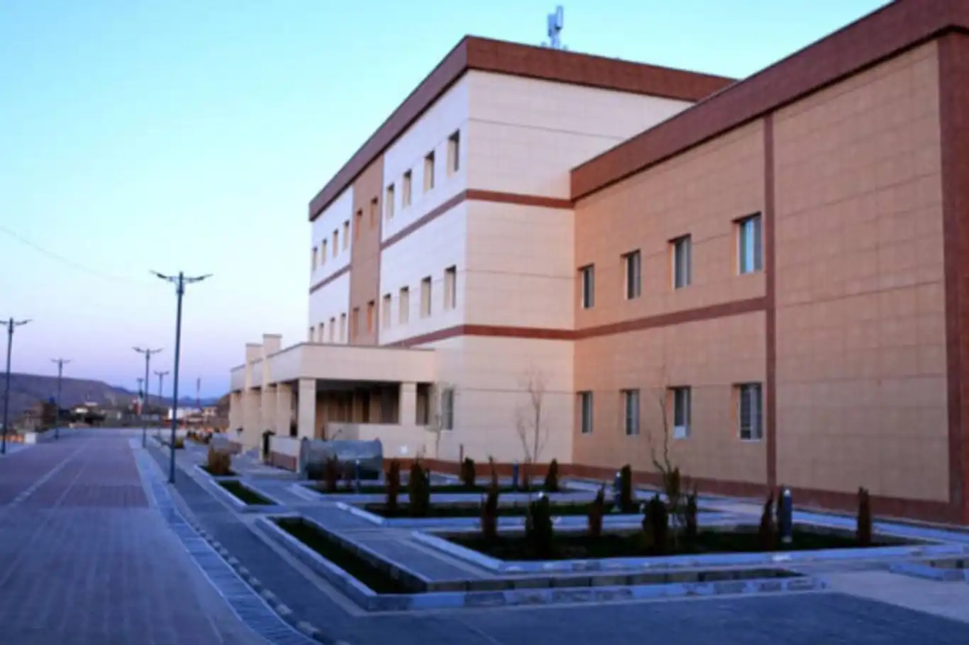 Islamic Emirate opens 120-bed hospital opens in Bamya - [İLKHA] Ilke ...