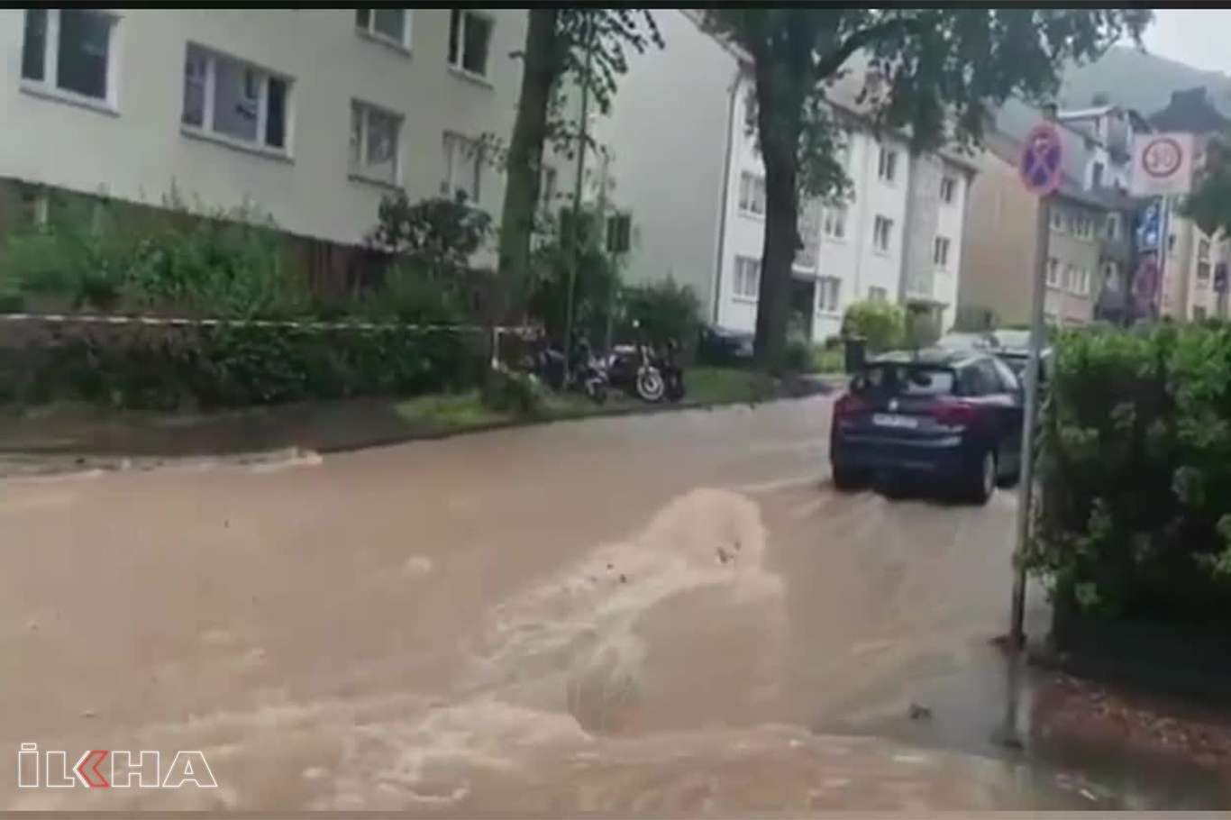 Death toll from flash floods reaches 103 in Germany - [İLKHA] Ilke News ...